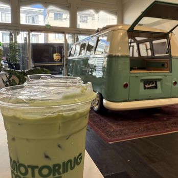 MOTORING COFFEE - Updated November 2024 - 178 Photos & 62 Reviews ...