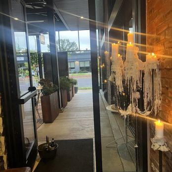 ESCA - Updated November 2024 - 199 Photos & 55 Reviews - 5095 Delmar ...