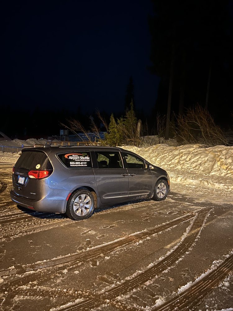 ALASKA AIRPORT SHUTTLE - Updated October 2025 - 33 Photos - 7000 NE ...