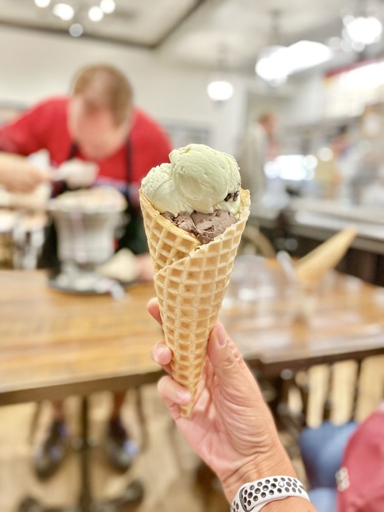 BROOKER’S FOUNDING FLAVORS ICE CREAM - Updated July 2025 - 372 Photos ...