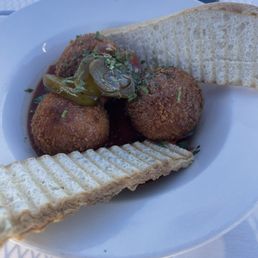 RED FOX AMORE - Updated December 2025 - 76 Photos & 49 Reviews - 222 ...