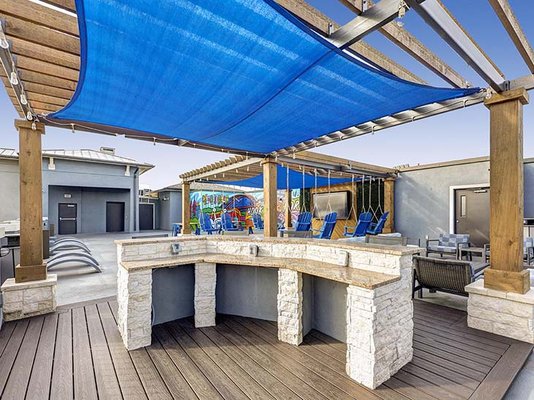 THE BLOCK - Updated December 2025 - 29 Photos & 33 Reviews - 2501 Pearl ...