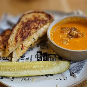 DIAMONDBACK’S - Updated 05/2025 - 304 Photos & 411 Reviews - 217 Mary ...