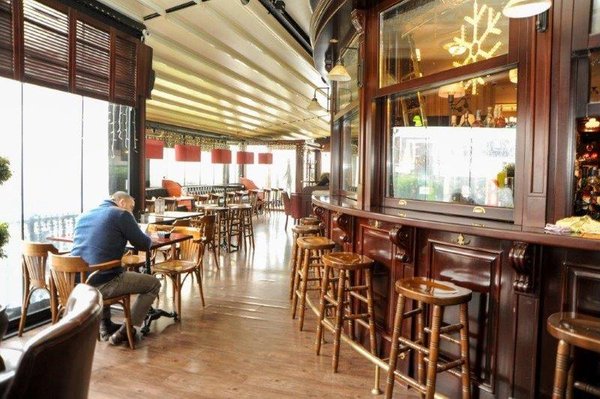 THE NORTH SHIELD PUB - Updated March 2025 - 21 Photos - Osmanlı Blv ...