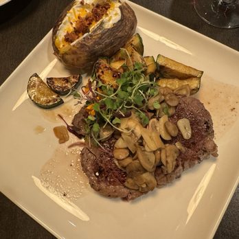 TORO STEAK AND COCKTAILS - Updated June 2024 - 46 Photos & 30 Reviews ...
