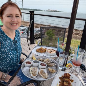 CONSTANTINE’S ON THE BAY - Updated August 2025 - 20 Photos & 19 Reviews ...