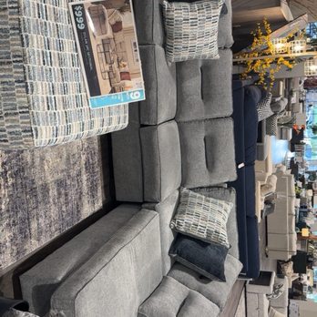 BOB’S DISCOUNT FURNITURE AND MATTRESS STORE - Updated November 2025 ...