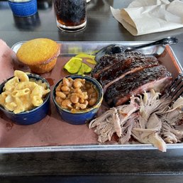 CREEKSIDE BBQ - Updated October 2025 - 139 Photos & 148 Reviews - 910 ...