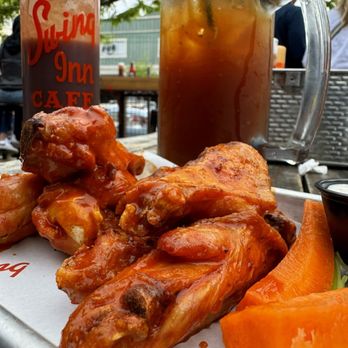 SWING INN CAFE & BBQ - Updated December 2024 - 1398 Photos & 1576 ...