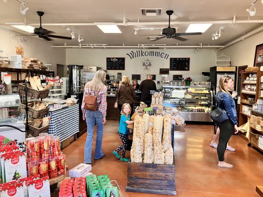 IT’S A DIVINE BAKERY - 98 Reviews & 26 Photos - 6140 E Cave Creek Rd ...