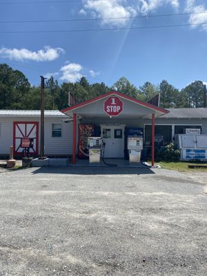 BAILEY’S ONE STOP - Updated May 2026 - 2690 GA-19, Dublin, Georgia ...