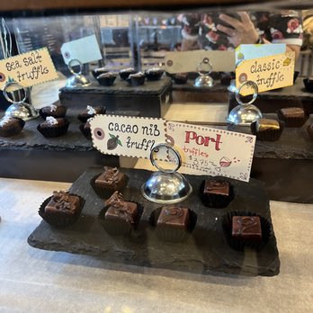 INDI CHOCOLATE - Updated September 2024 - 374 Photos & 233 Reviews ...