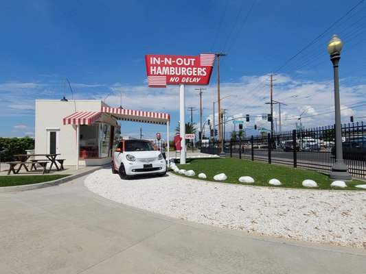 ORIGINAL IN-N-OUT REPLICA - Updated October 2024 - 150 Photos & 25 ...
