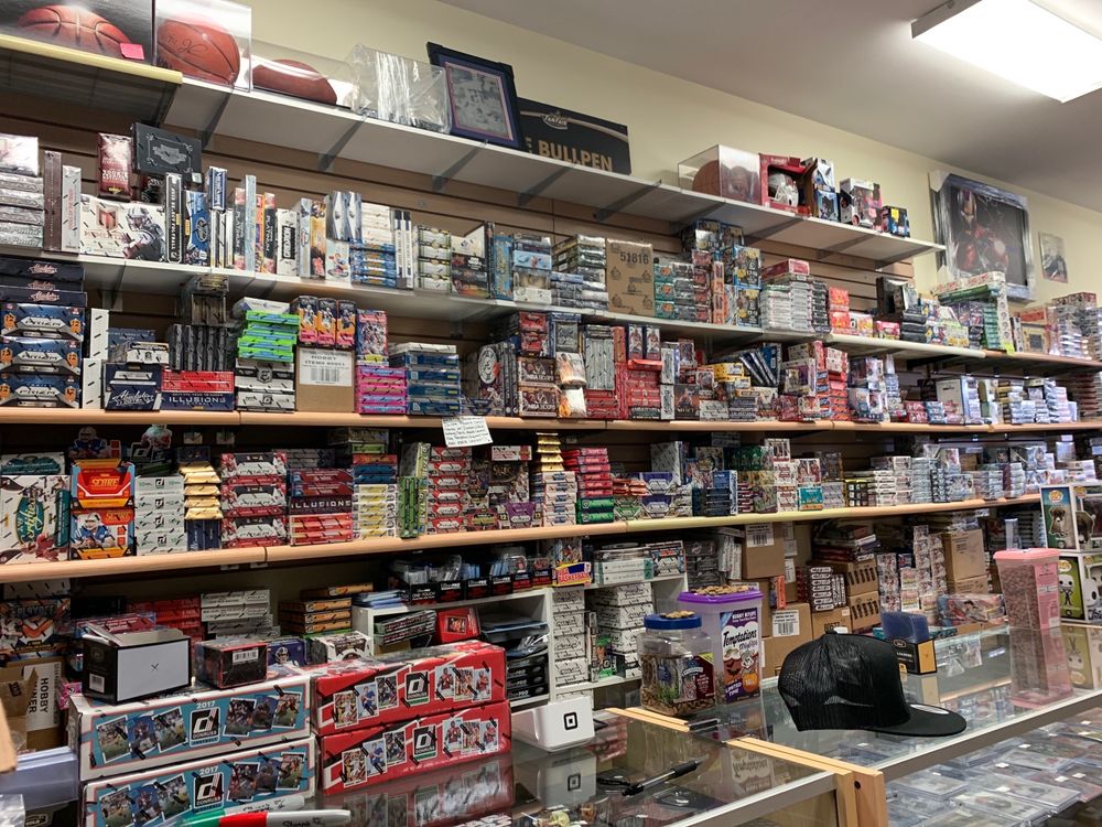 BULLPEN SPORTS HQ - Updated June 2024 - 33 Photos & 89 Reviews - 240 ...