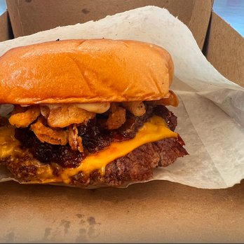 SHAKE SHACK WESTFIELD PLAZA BONITA - Updated December 2025 - 56 Photos ...