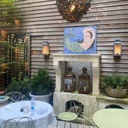 THE WHITBY BAR AND RESTAURANT - Updated November 2025 - 473 Photos ...