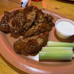 BUFFALO BAR & GRILL - 242 Photos & 423 Reviews - 311 S Beeline Hwy ...