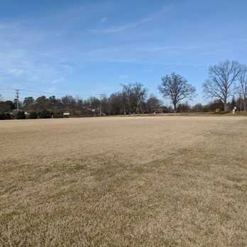ROBBINS PARK - Updated June 2025 - 19 Photos - 17500 W Catawba Ave ...