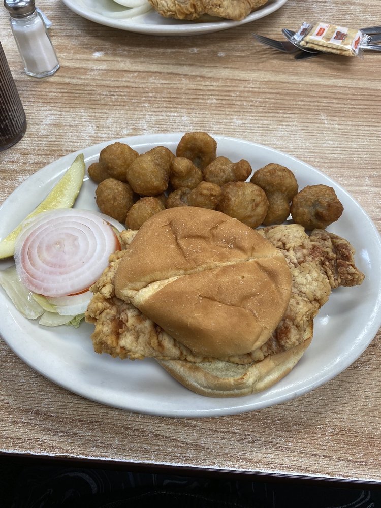 MT VERNON FAMILY RESTAURANT - Updated July 2024 - 13 Photos & 31 ...