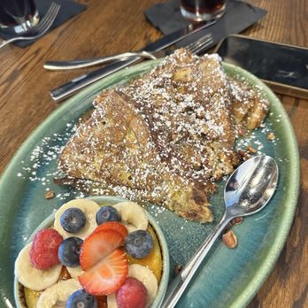 GRACKLE - Updated January 2026 - 224 Photos & 106 Reviews - 11852 Elm ...