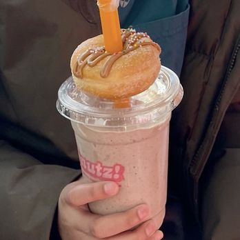 YONUTZ - Updated January 2026 - 76 Photos & 17 Reviews - 12939 ...