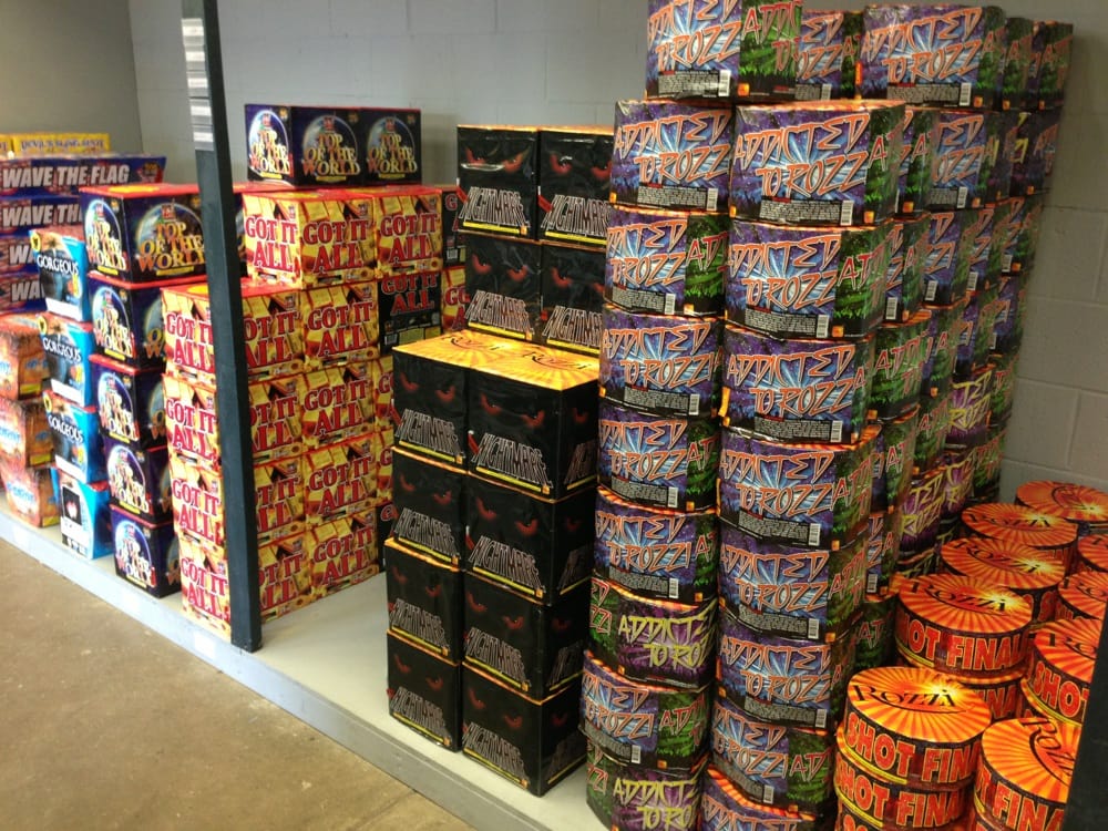 ROZZI’S FAMOUS FIREWORKS - Updated December 2025 - 12 Photos - 10059 ...