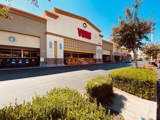VONS - Updated October 2024 - 303 Photos & 170 Reviews - 1600 Foothill ...