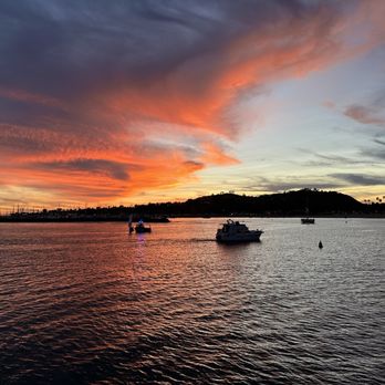 SANTA BARBARA FISHOUSE - Updated July 2025 - 1843 Photos & 1460 Reviews ...