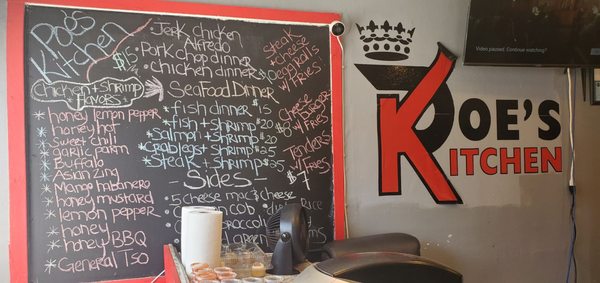 POE’S KITCHEN - Updated June 2024 - 70 Photos & 49 Reviews - 993 Main ...