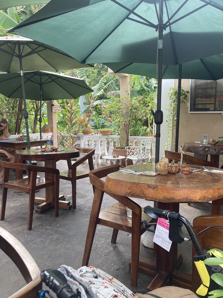 CAROL IN CACAO - 39 194E Centro, Mérida, Yucatán, Mexico - Breakfast ...