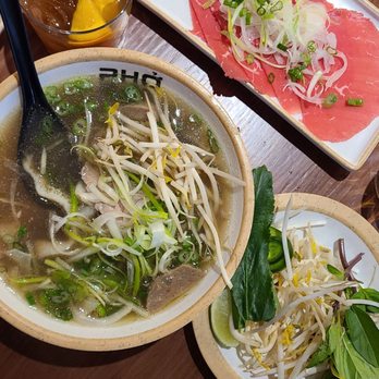 PHO BAR VIETNAMESE KITCHEN - Updated January 2025 - 139 Photos & 29 ...