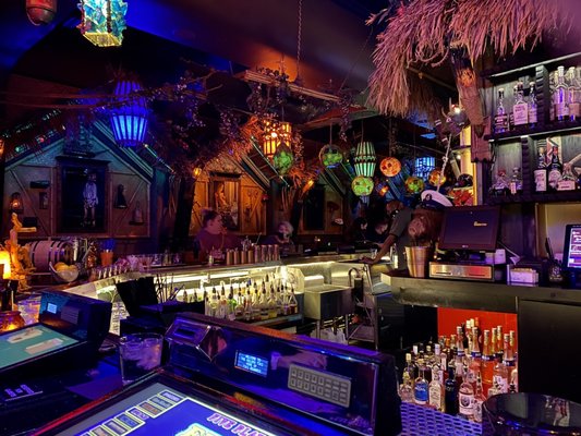 THE GOLDEN TIKI - 4306 Photos & 2009 Reviews - Cocktail Bars - 3939 W ...