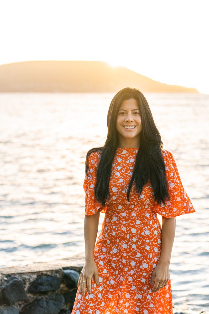 JENNIFER LOPEZ - Updated December 2025 - Urban Honolulu, Hawaii - Real ...