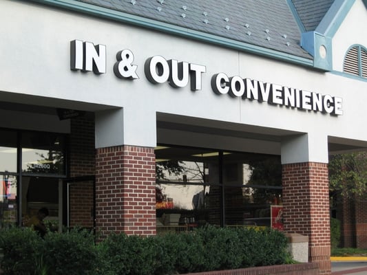 IN & OUT CONVENIENCE STORE - Updated December 2025 - 14260R Centreville ...