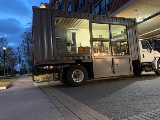 SATELLITE OF PIZZA - Updated March 2025 - 24 Photos & 44 Reviews ...