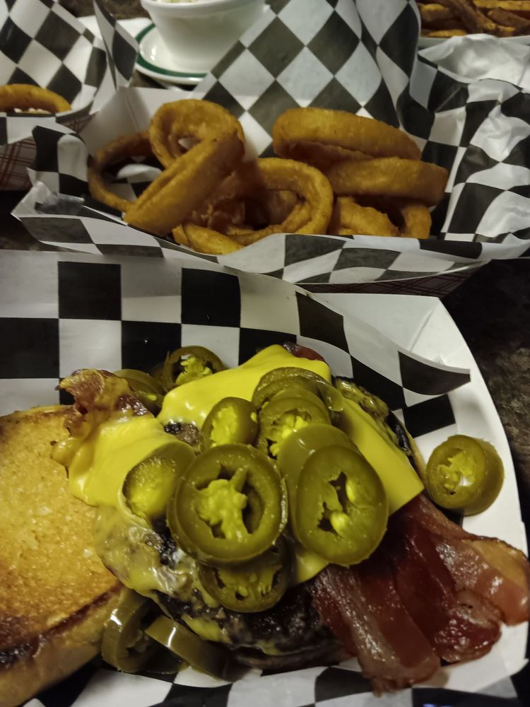 THE 528 TAVERN - Updated November 2024 - 11 Photos & 32 Reviews - 111 N ...