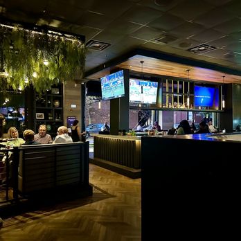 GALLA PARK SOCIAL - Updated March 2025 - 87 Photos & 40 Reviews - 900 N ...