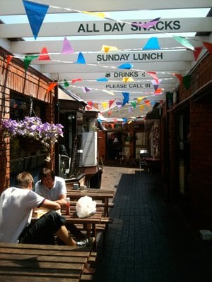 WELLFIELD COURT ARCADE - Updated August 2025 - Wellfield Road, Cardiff ...