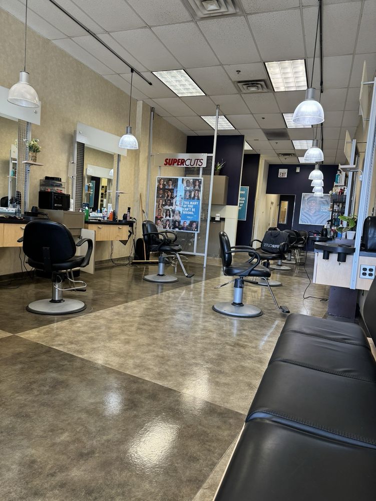 SUPERCUTS - Updated September 2025 - 10 Photos & 19 Reviews - 197 ...