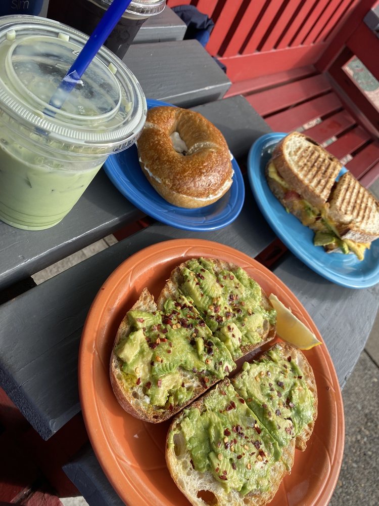 COMMON GROUNDS COFFEEHOUSE - 137 Photos & 167 Reviews - 4321 SE ...