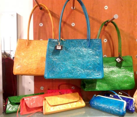 FINE FINDS BOUTIQUE - Updated January 2026 - 22 Reviews - 1014 Mainland ...