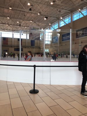 ICE SKATE MEMORIAL CITY - 49 Photos & 26 Reviews - 303 Memorial City ...