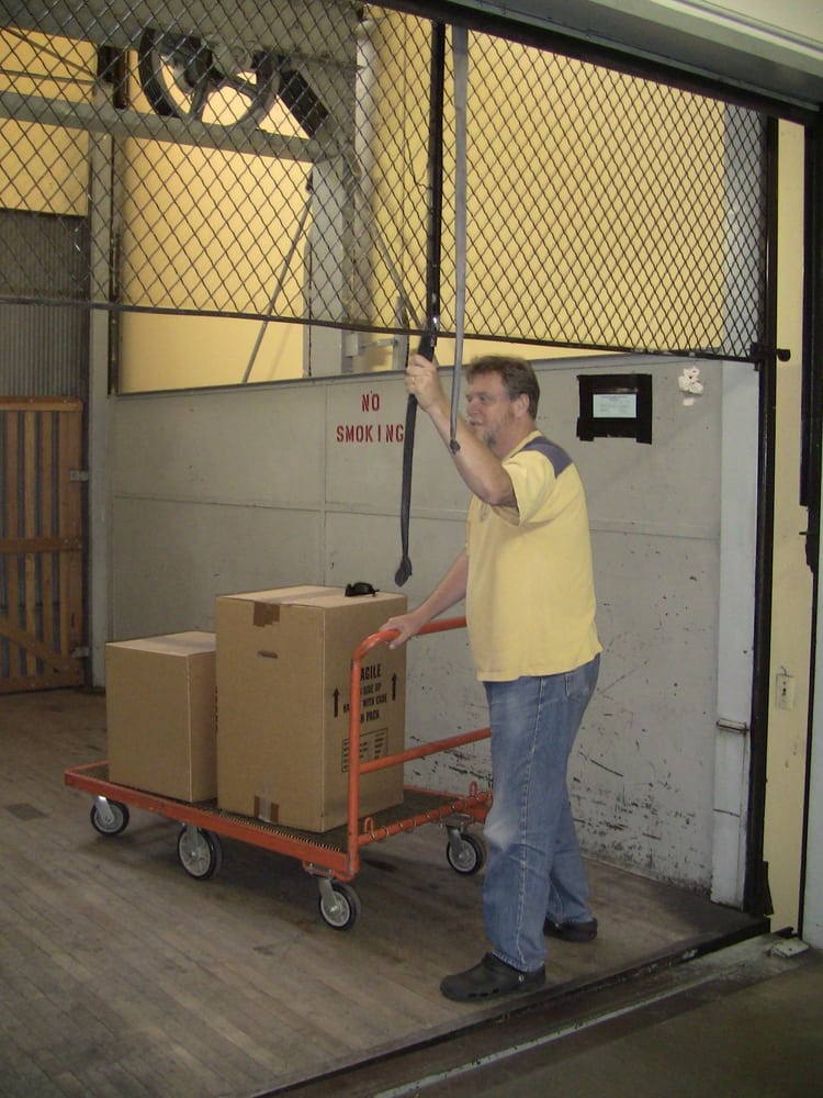 STUDIO SELF STORAGE - Updated April 2026 - 22 Reviews - 6200 Lankershim ...
