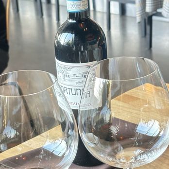 NOBLE ROT - Updated October 2025 - 793 Photos & 749 Reviews - 1111 E ...