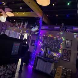 BETELGEUSE BETELGEUSE - MONTROSE - Updated July 2025 - 213 Photos & 78 Reviews - 4500 Montrose ...