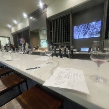 WELLINGTON CELLARS - Updated December 2025 - 91 Photos & 62 Reviews ...