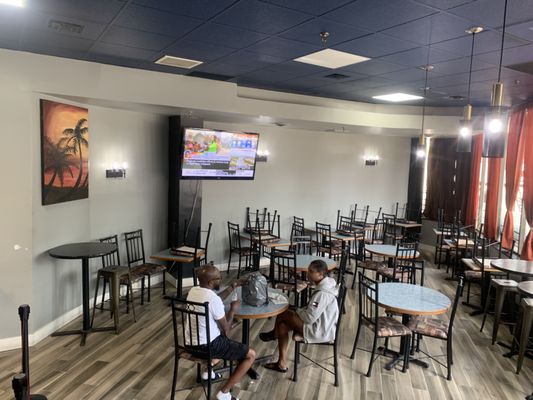 CRAVINS CARIBBEAN GRILL - Updated January 2026 - 60 Photos & 79 Reviews ...