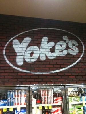 YOKE’S FRESH MARKET - SANDPOINT - Updated November 2025 - 10 Photos ...