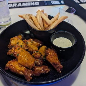 4PLAY KITCHEN & COCKTAILS - Updated December 2025 - 95 Photos & 36 ...