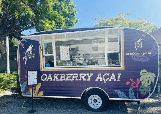 OAKBERRY ACAI - Updated July 2025 - 819-B State St, Santa Barbara ...